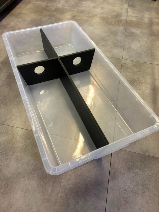 Tub divider V70 / ST70 :: HerpEasy Norge